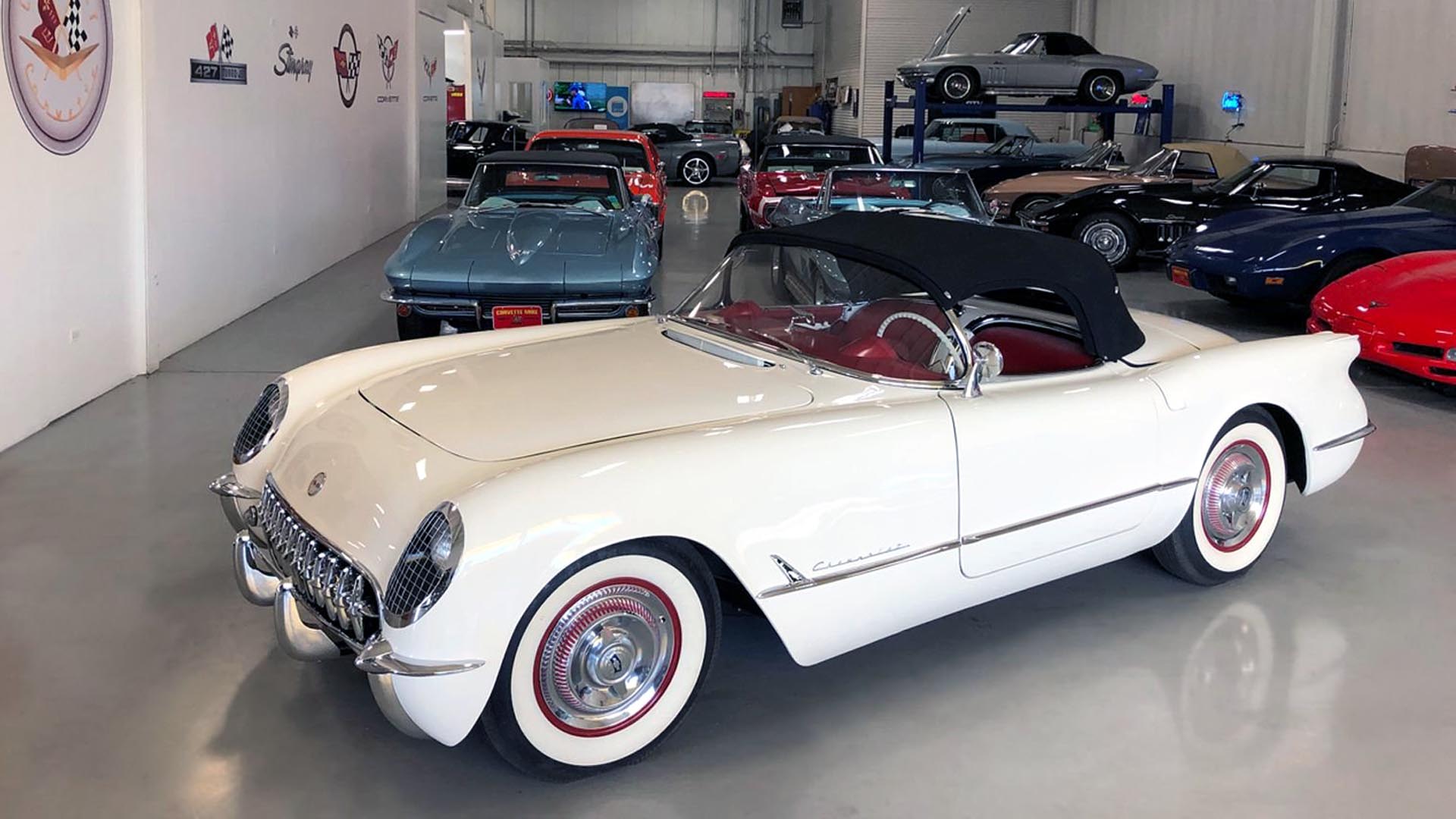 Freshly Restored 1953 Chevrolet Corvette Is Flawless