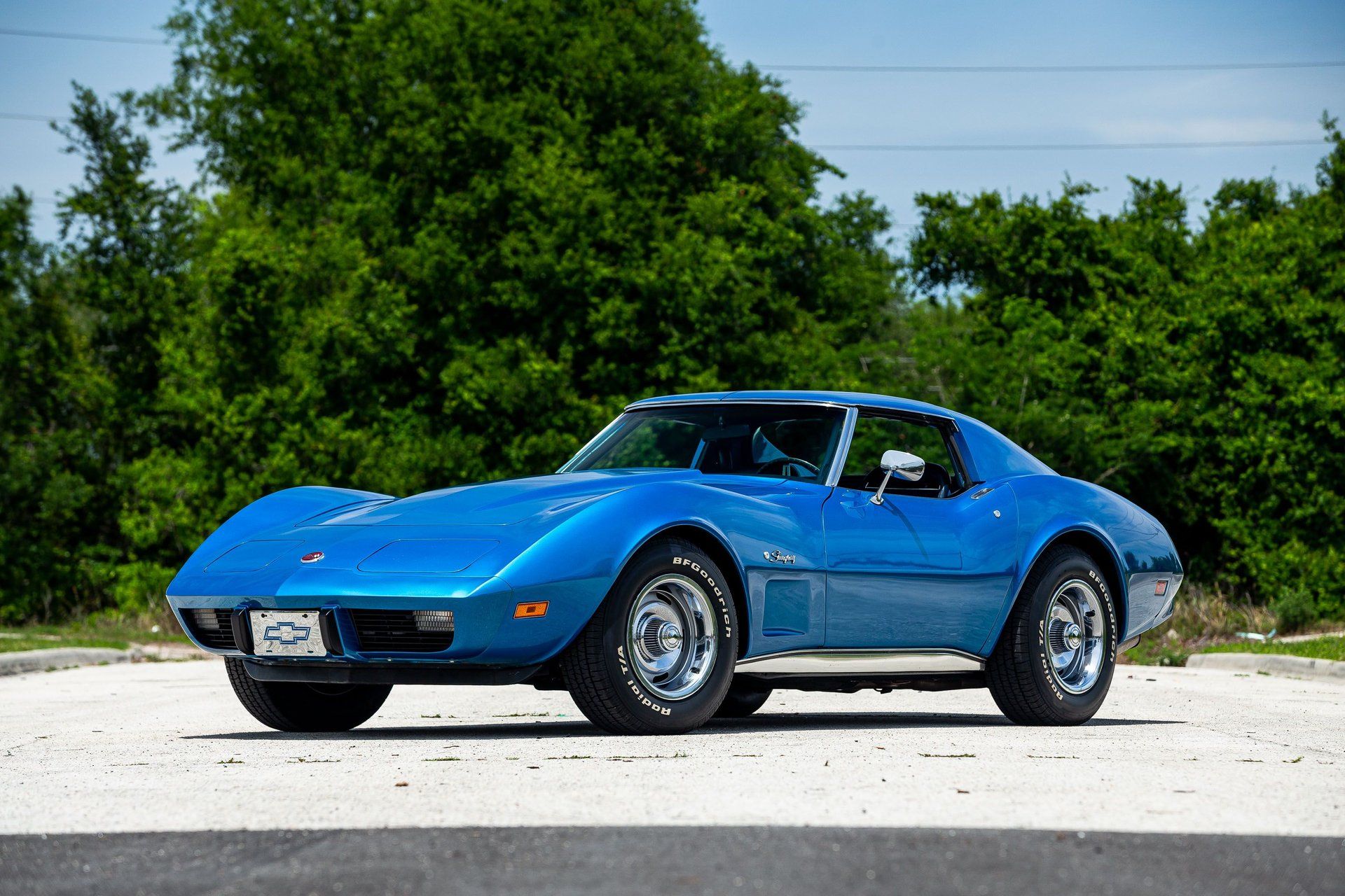 1975 Chevrolet Corvette | Overview, Specs, Performance, OEM Data