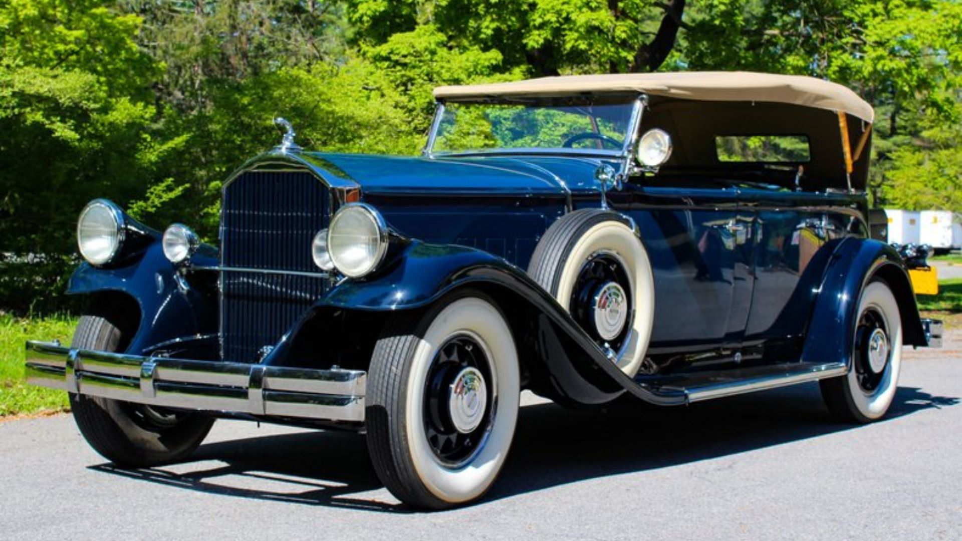 1931 Pierce-Arrow Model 42 Phaeton Is Dressed To Impress