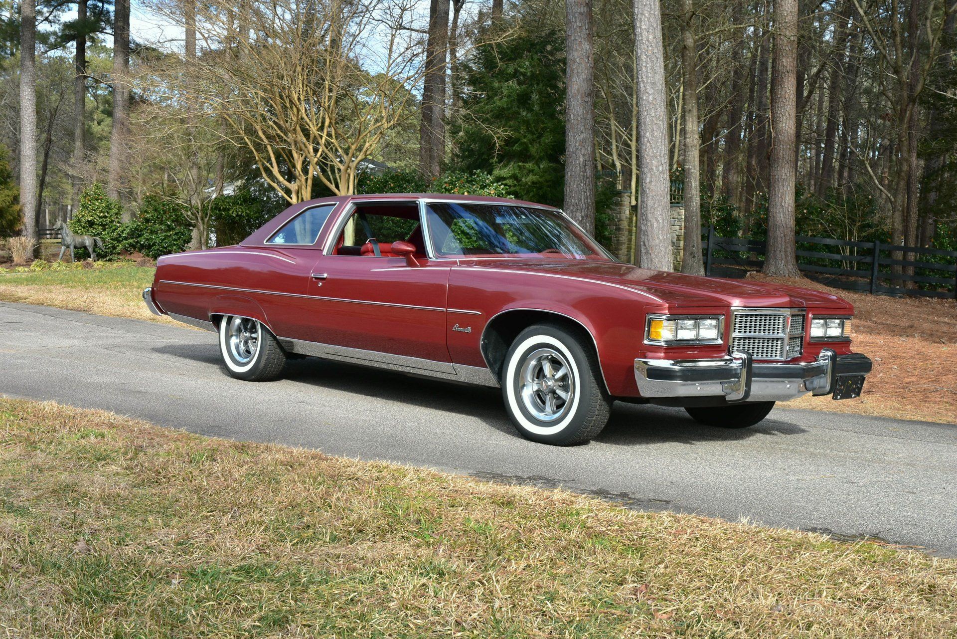 1975 Pontiac Bonneville