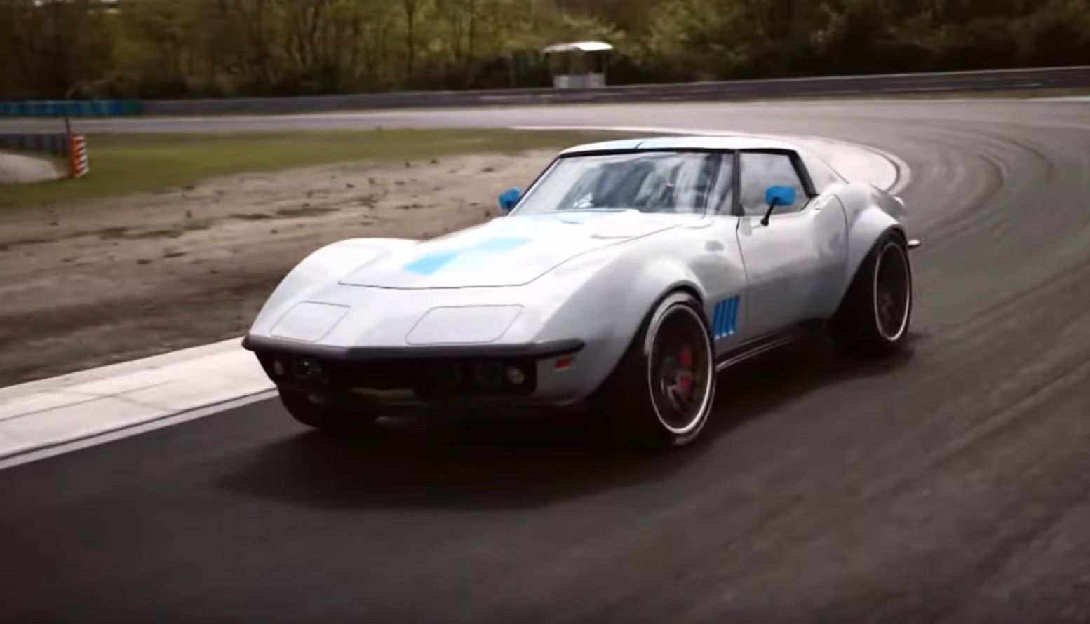 C3 Corvette Restomod Uses C6 Upgrades