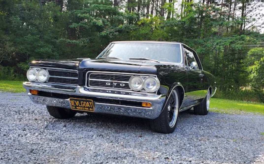 1964 Pontiac GTO Longing for A New Road To Pioneer