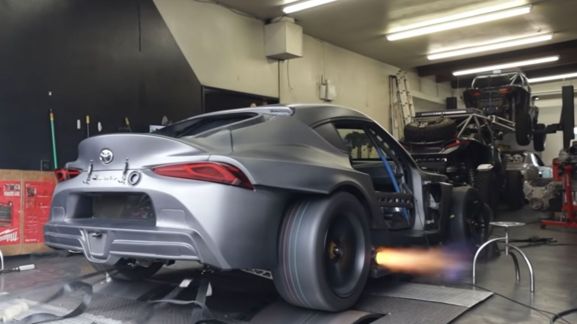 Formula MKV Supra Flexes V10 Muscles