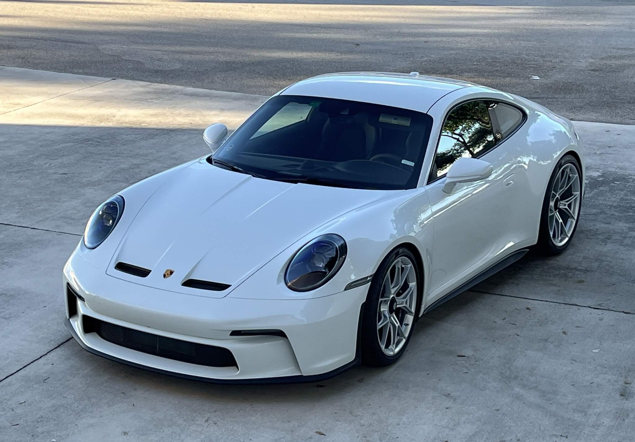 PCarmarket Is Selling A Virtually New 911 GT3 Touring