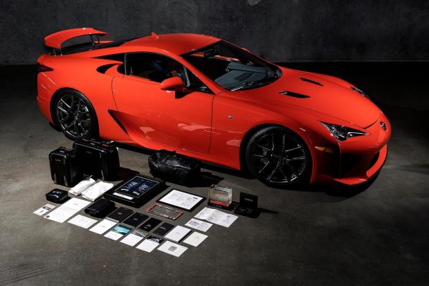 Driversource Is Selling An 1,800-Mile Lexus LFA In Stunning Sunset ...