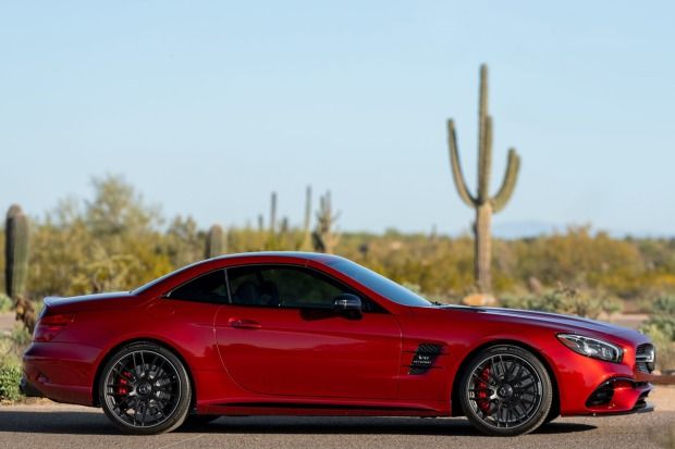 Gorgeous 2017 Mercedes-Benz SL63 AMG