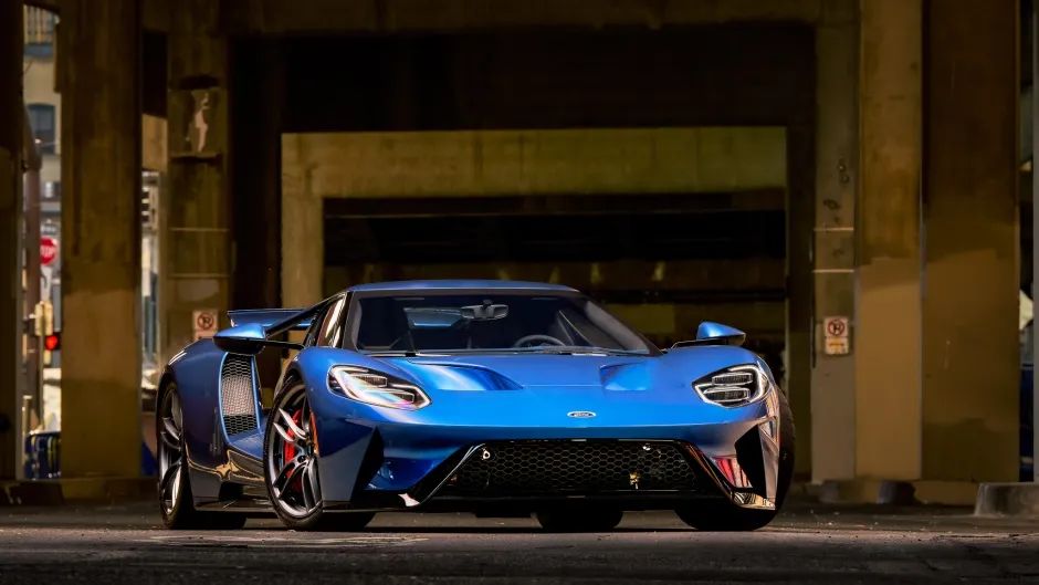 662-Mile 2019 Ford GT In Stunning Liquid Blue