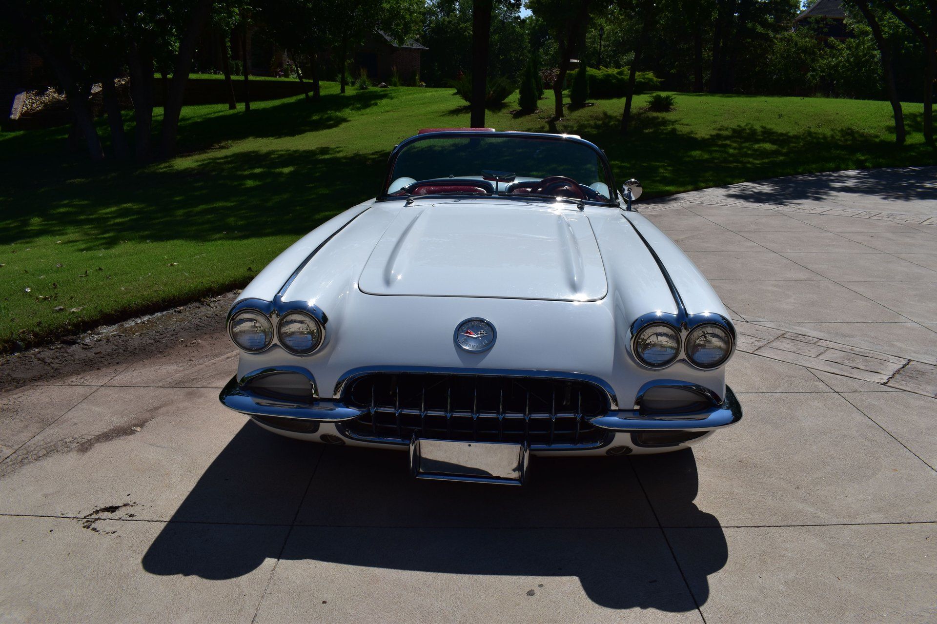 Maple Brothers Oklahoma City Is Featuring Two 1960 Corvettes
