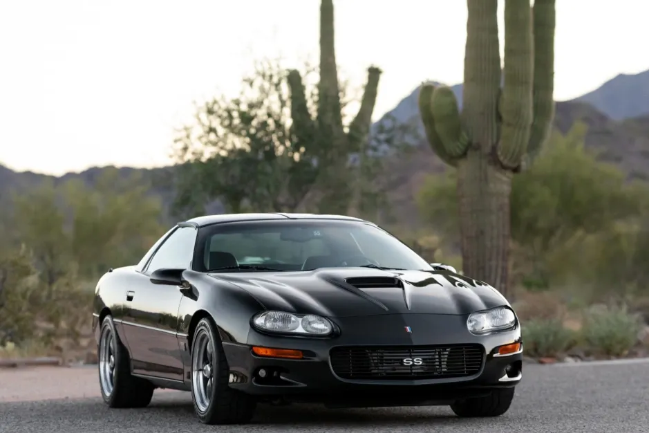Cascio Motors Is Selling NFL All-Pro Patrick Petersen’s 2001 Camaro ...