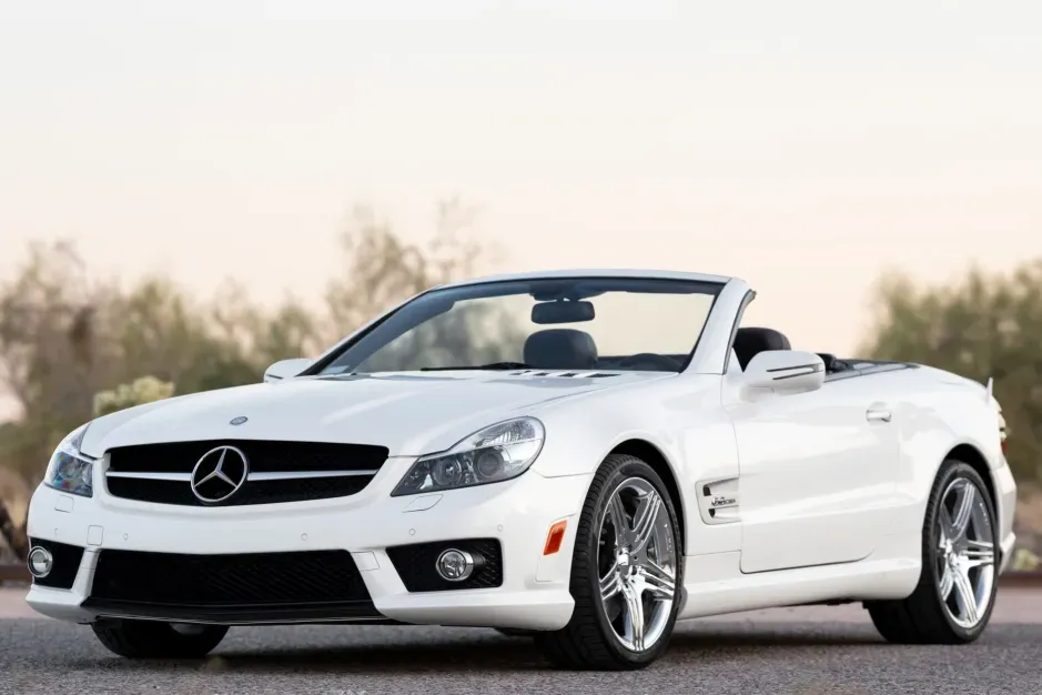 518 hp Mercedes SL63 AMG With Just 11k-Miles
