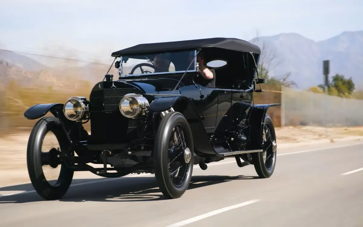 Jay Leno Pilots 1913 Mercedes in California