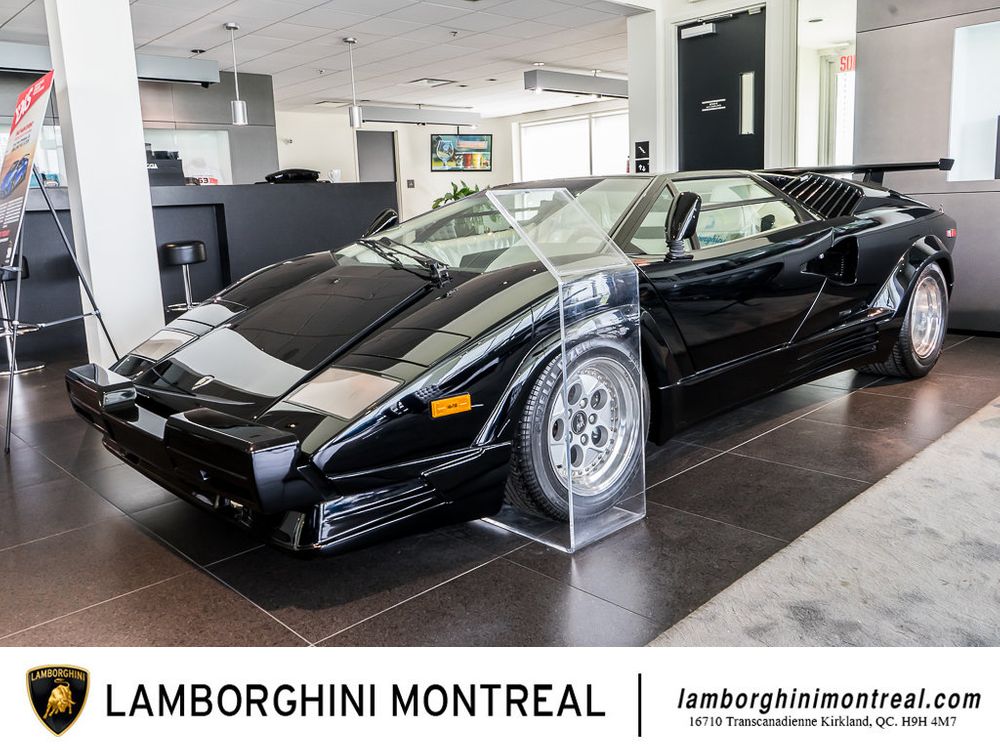 Snag This Lamborghini Countach 25th-Anniversary With Just 83 Miles