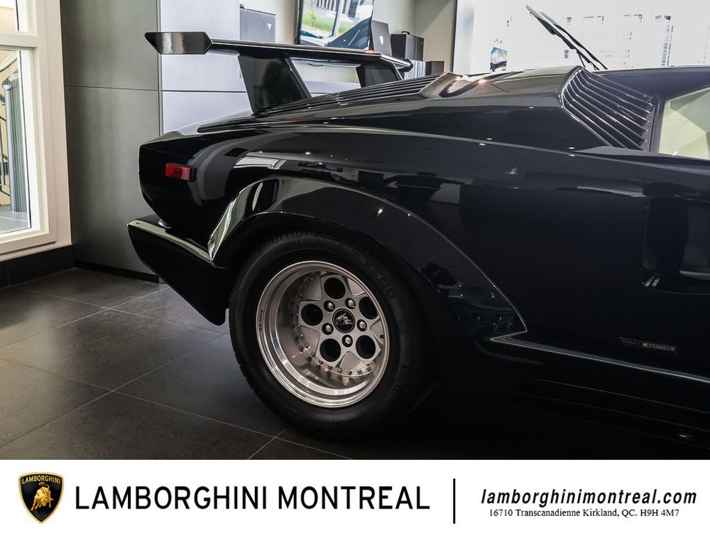 Snag This Lamborghini Countach 25th-Anniversary With Just 83 Miles