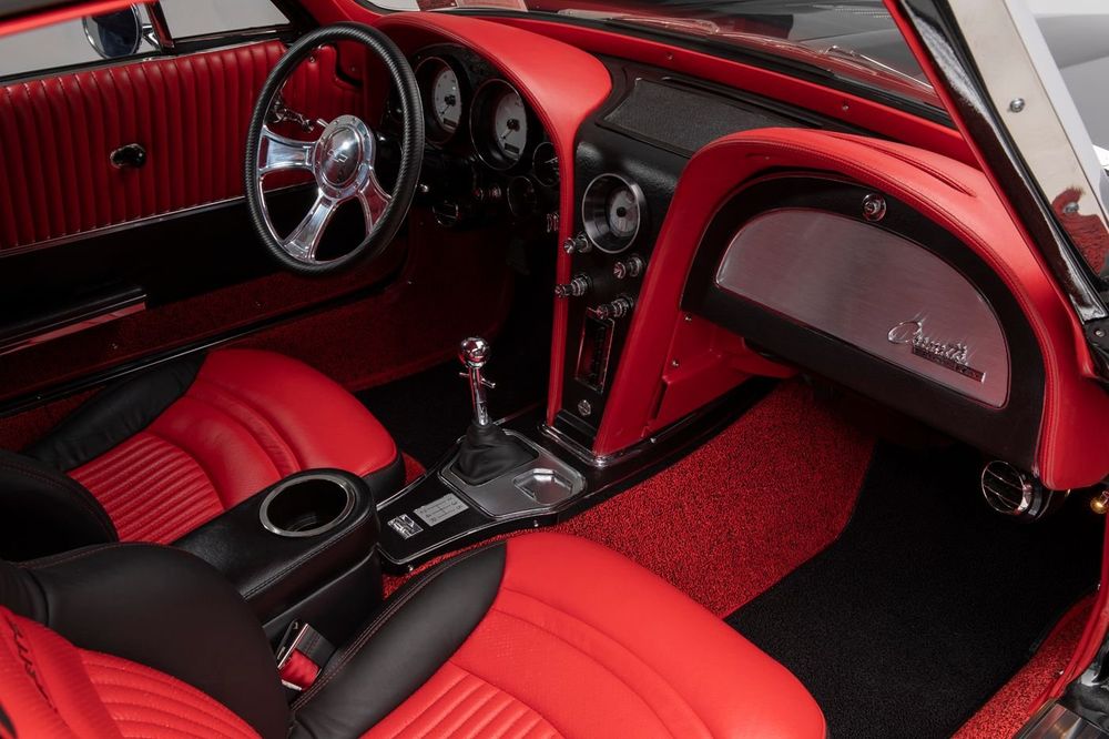 Split-Window Corvette Restomod Hides The Supercharged Heart Of A C7