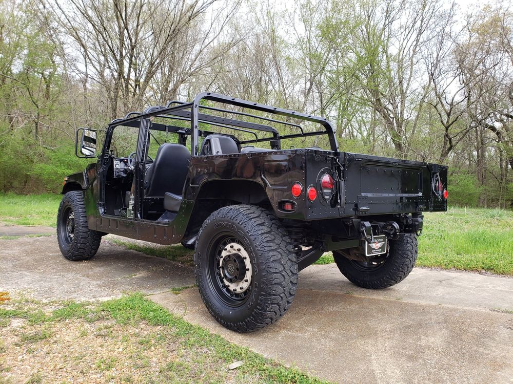 Be The King Of The Road In A 1986 Classic Humvee H1