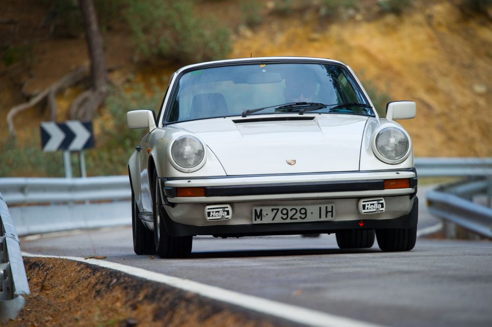 1975 Porsche 911 | Overview, Specs, Performance, OEM Data