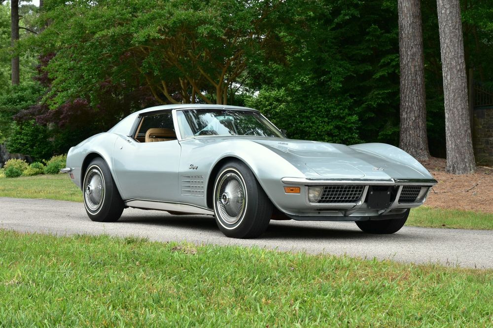 1970 Chevrolet Corvette | Overview, Specs, Performance, OEM Data