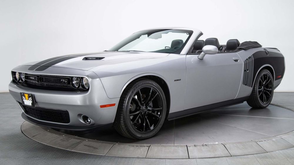 Custom 2016 Dodge Challenger R/T Convertible Is Shaq-Tastic