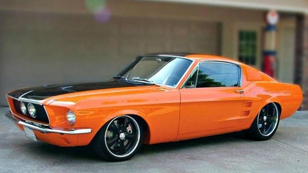 Willie Nelson Has Owned An Interesting Array Of Cars