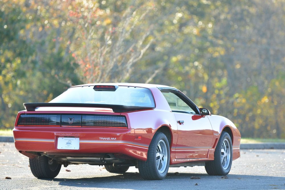 Enjoy The Third-Gen F-Body Boom In This 1986 Trans Am