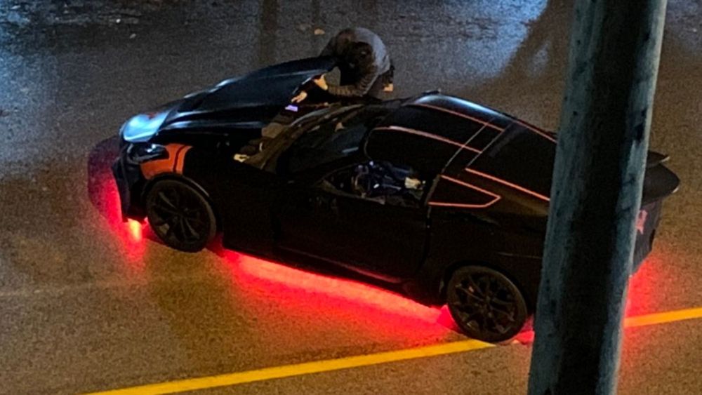 Batwoman TV Show Reveals Worst Batmobile Yet