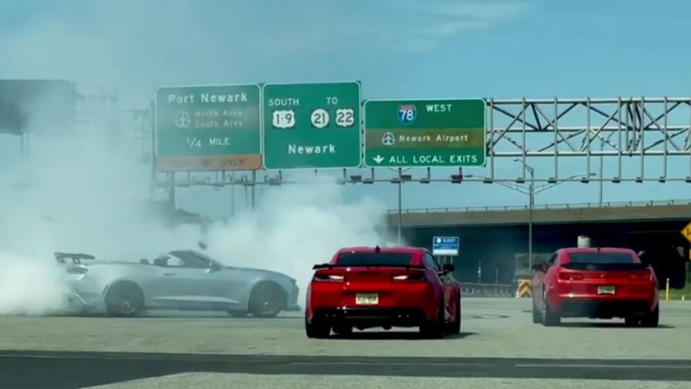 Street Takeover Shuts Down New Jersey Turnpike | VW Vortex - Volkswagen ... Street Takeover Shuts Down New Jersey Turnpike | VW Vortex - Volkswagen ...