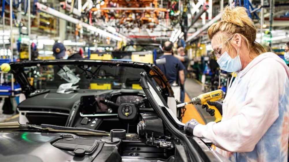 Australians Finally Get A C8 Corvette