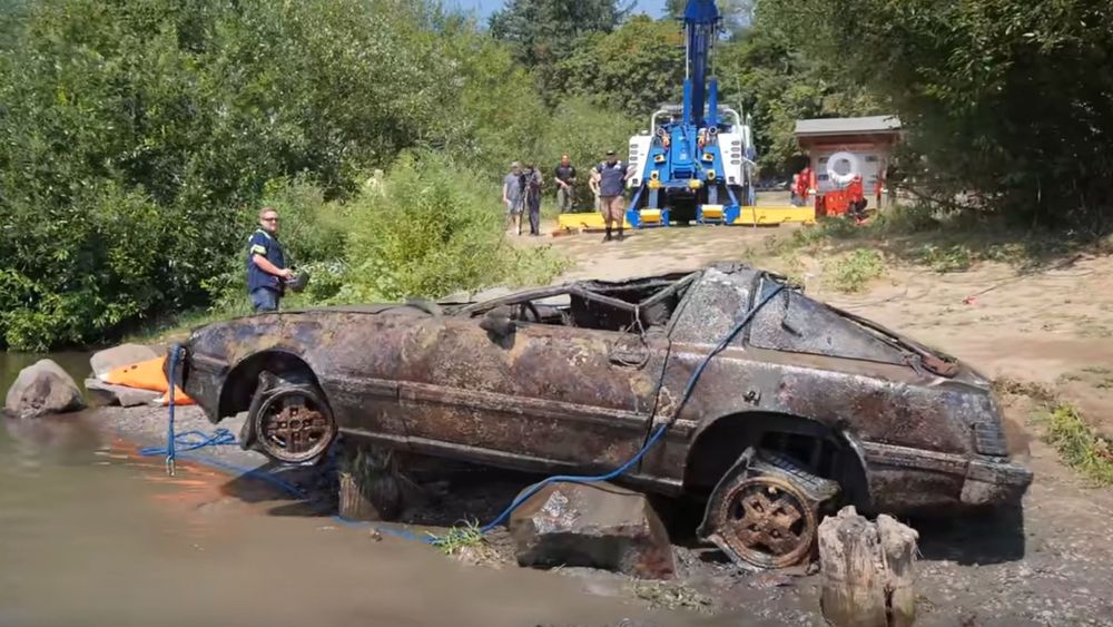 Stolen Mazda RX-7 Recovered From Lake