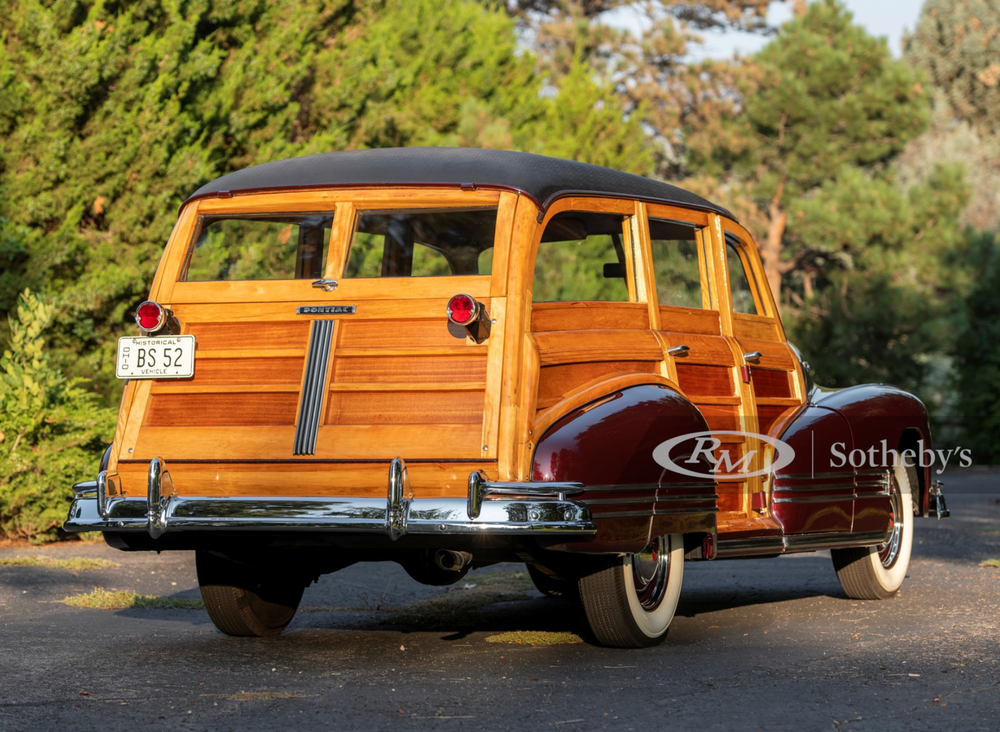 1946 Pontiac Streamliner Eight Deluxe Station Wagon Belongs In Your ...