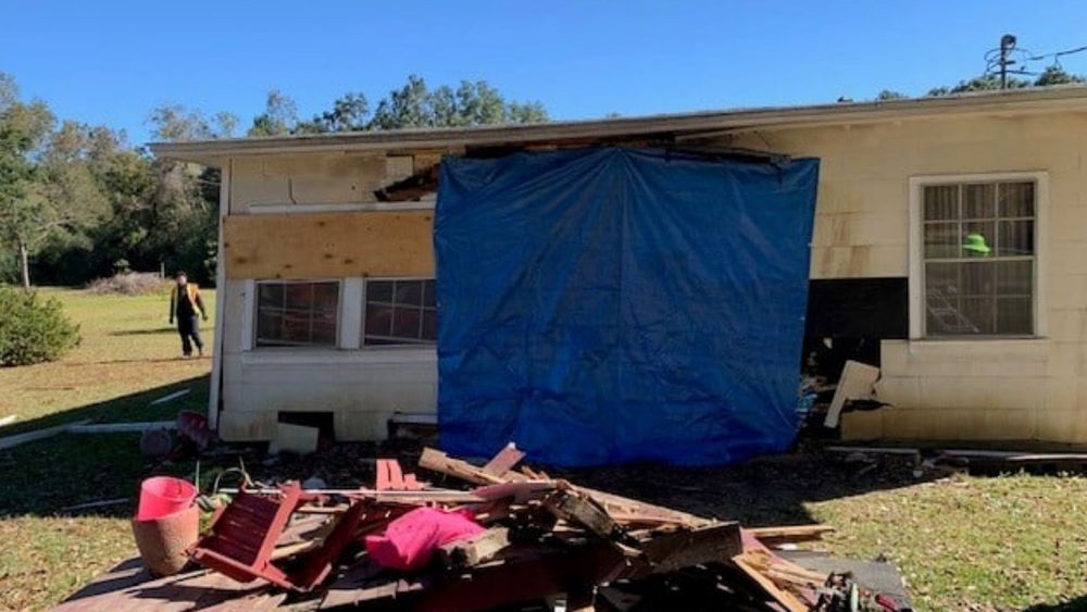 Ford Mustang Invites Itself Into House
