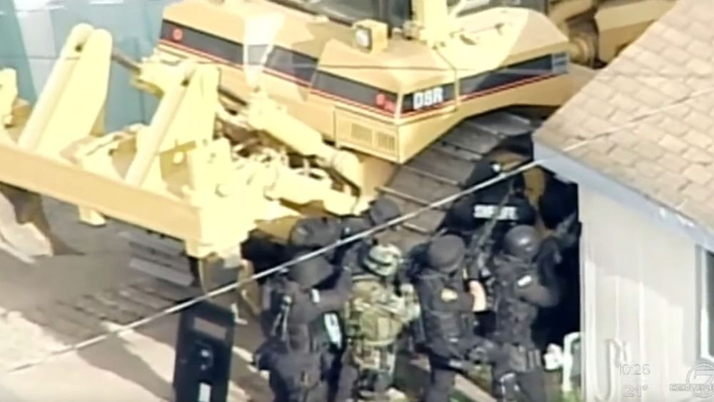 Greatest Tank Police Chases