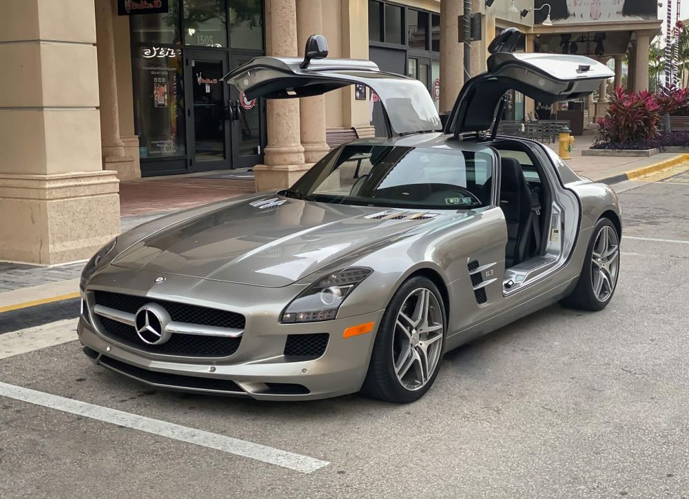 2011 Mercedes SLS AMG Is The Perfect Modern Luxury Sports