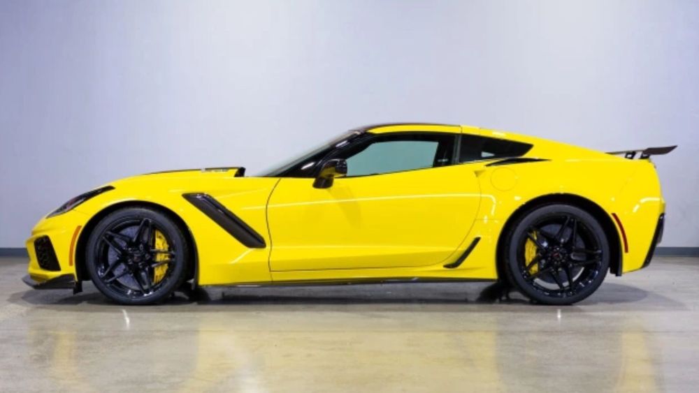 2019 Corvette ZR1 Wanders Into Supercar Territory