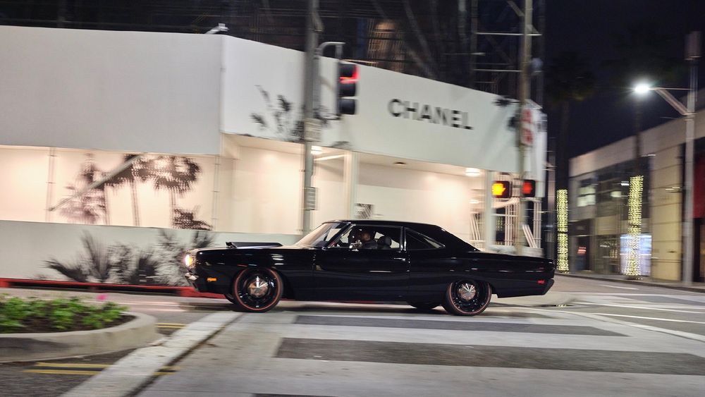 Kevin Hart’s ‘Micheal Meyers’ Road Runner Hellephant