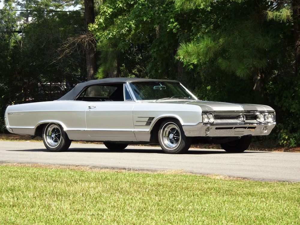 1965 Buick Wildcat Earned Its Vivacious Name