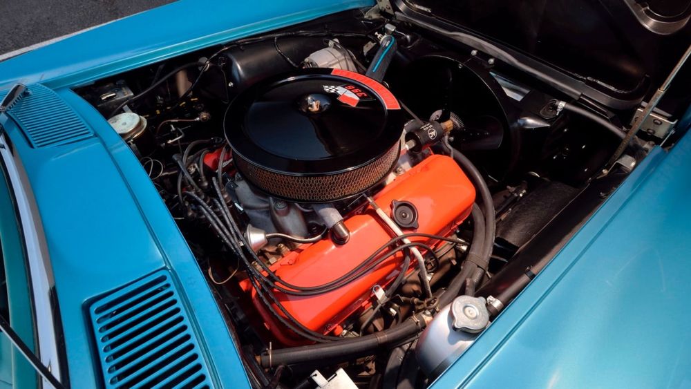 Top-Flight Award Winning Big-Block Corvette