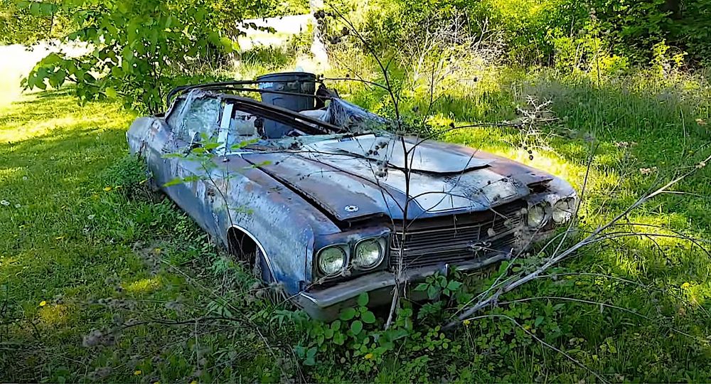 Rare 1970 Chevy Chevelle Found Rotting Away In Yard