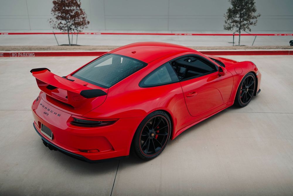 PCarmarket Is Selling a 911 GT3 6-Speed With Just 6k-Miles