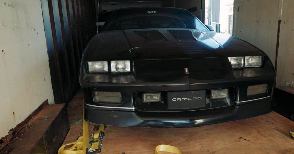 1987 Camaro IROC-Z In Trailer Full Of Muscle Cars