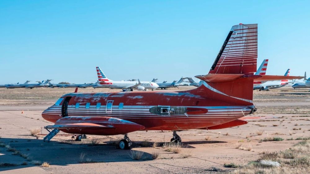 Elvis Presley’s Jet Auctions For $260,000