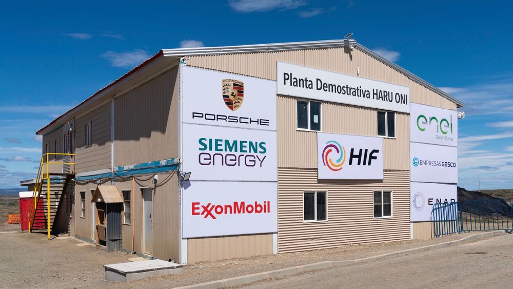 Porsche Introduces Its eFuel