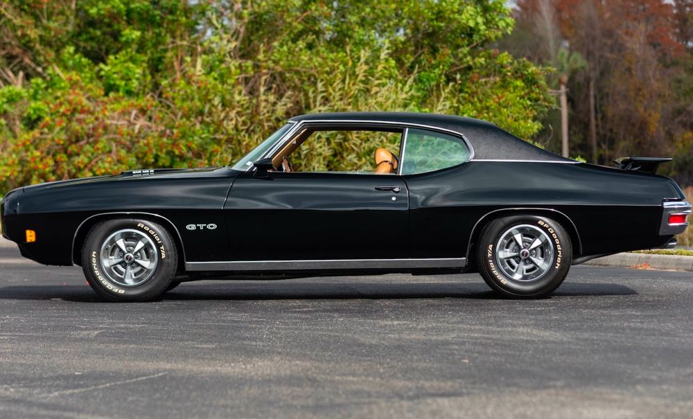 Head To The Track In This 1970 GTO