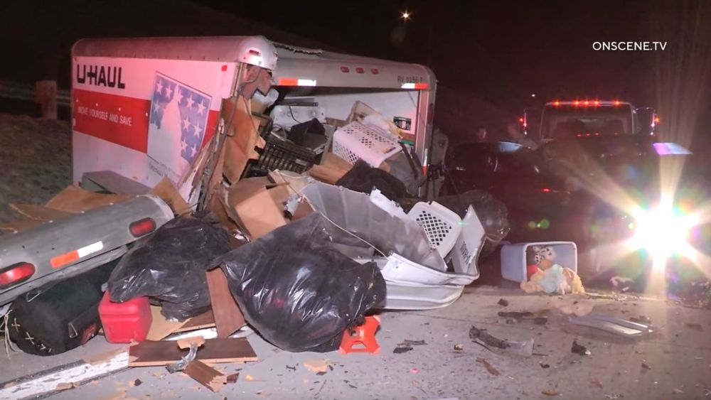 Mustang Plows Into U-Haul Trailer
