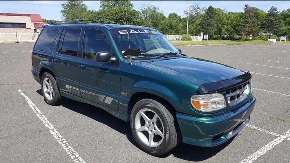 FB Find: Rare 1999 Saleen XP8 Ford Explorer