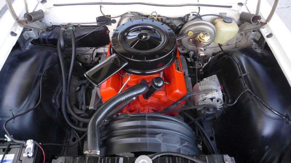 Ultra Clean 1962 Chevrolet Impala Super Sport Is A Smooth Cruiser