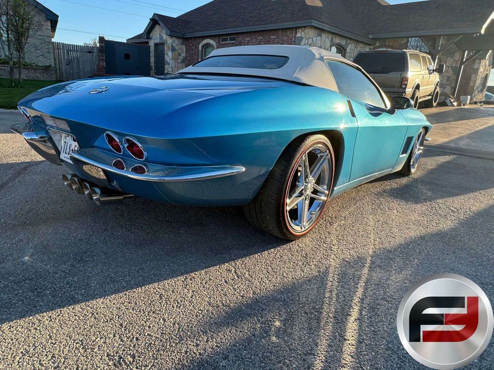Karl’s Custom Corvette