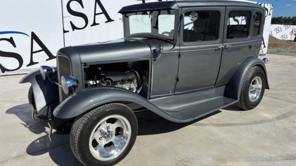 1931 Ford Model A Sedan Restomod At ISA's Annual Fall Classic Car Auction