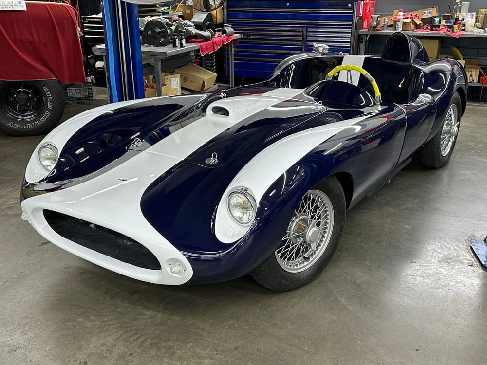 1958 Devin Special: Award-Winning Corvette-Powered Fiberglass Racer