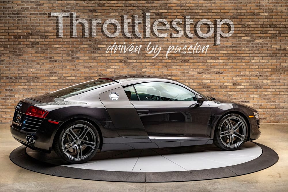 Motorious Inventory: Pristine 2012 Audi R8