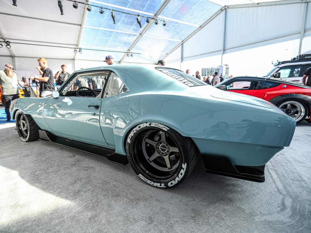 Reborn in Carbon: Students Turn 1968 Camaro Into 650-HP Drift Machine ...